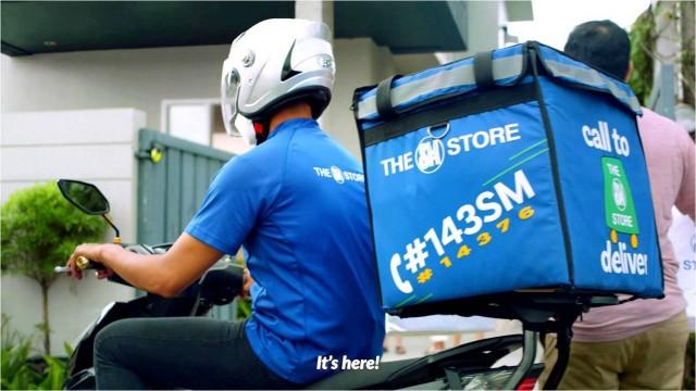 WATCH: 3 reasons why this Christmas video makes us laugh and smile at ...