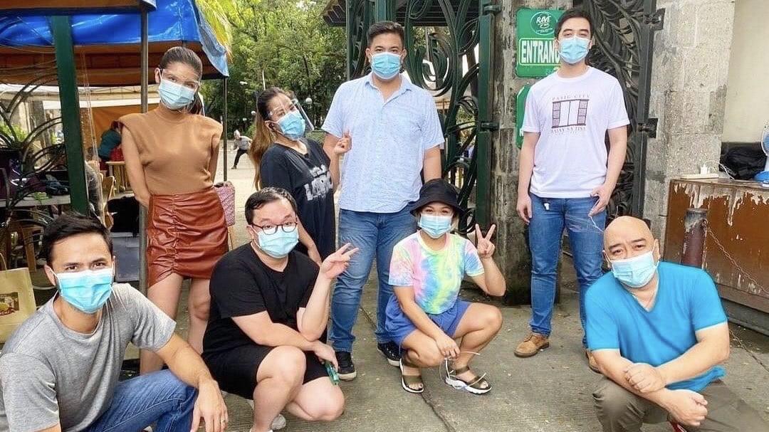 Vico Sotto visits Oyo Sotto, ‘Daddy’s Gurl’ cast on set | GMA News Online