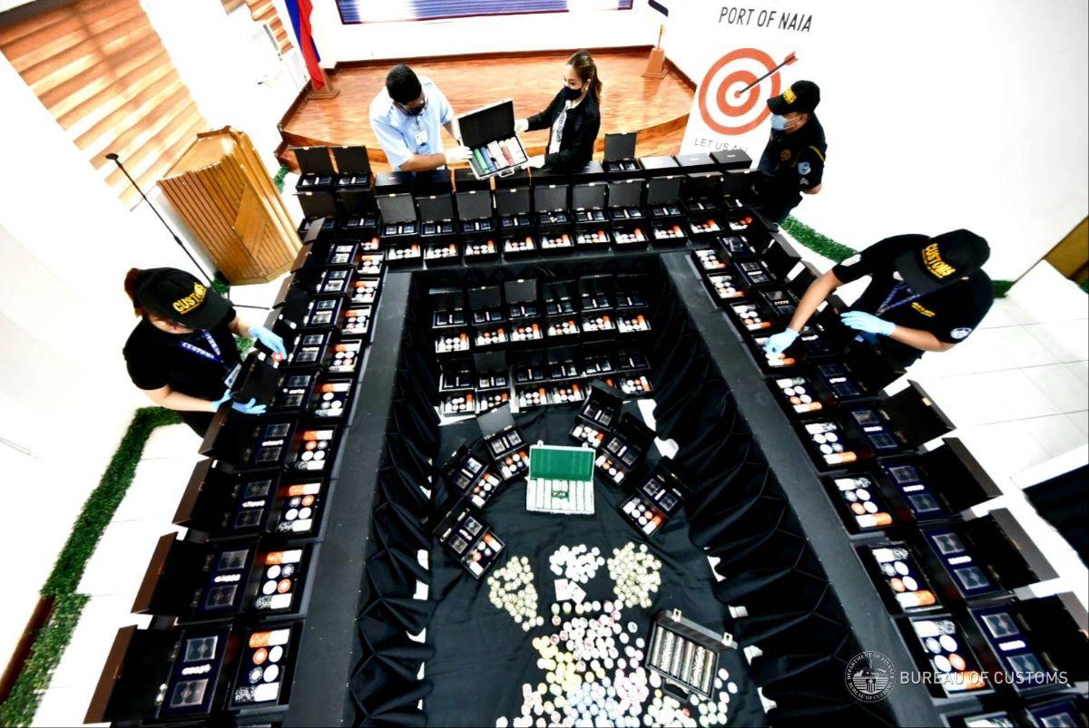 Customs seizes 75 poker chip sets, other gambling paraphernalia | GMA ...
