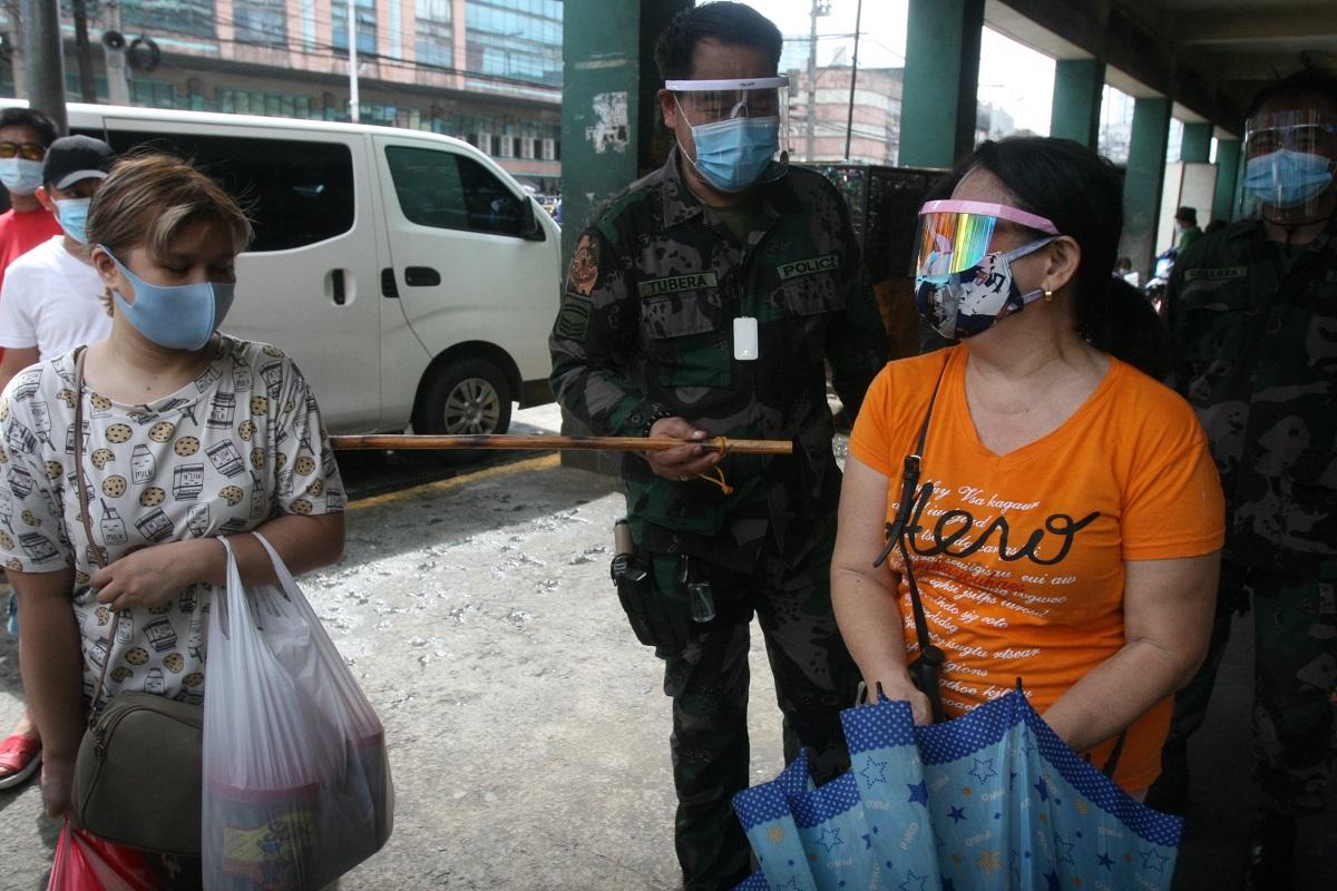 JTF COVID Shield chief Binag vows punishment for cops abusing yantok ...