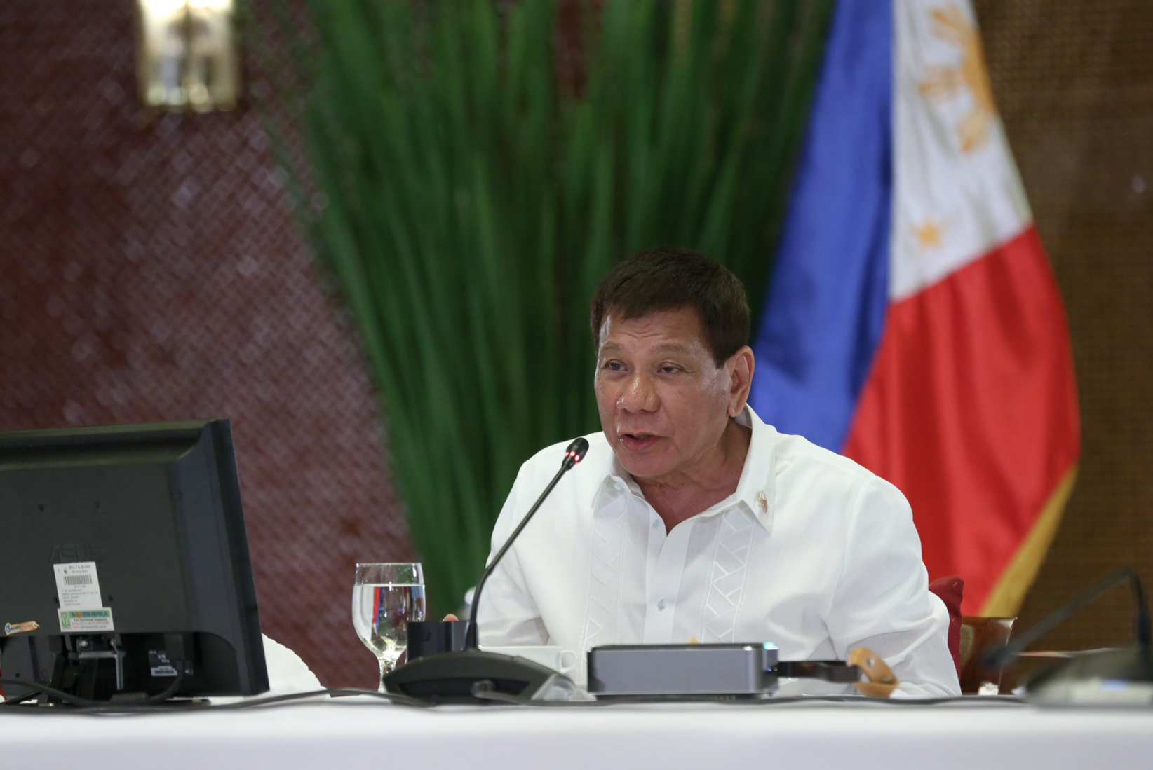 Palace: Duterte to sign proposed P5-T national budget before December ...