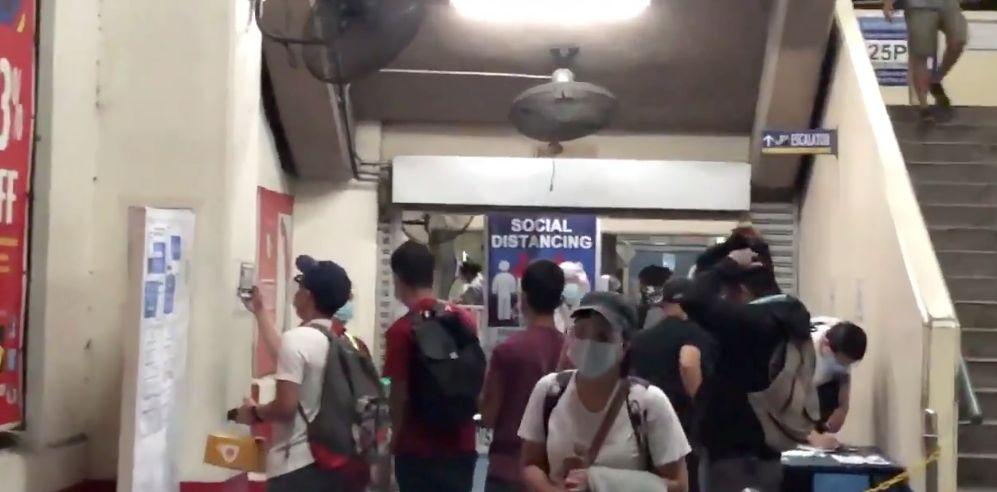 MRT3 launches MRT-3 Trace contact tracing app for passengers | GMA News ...