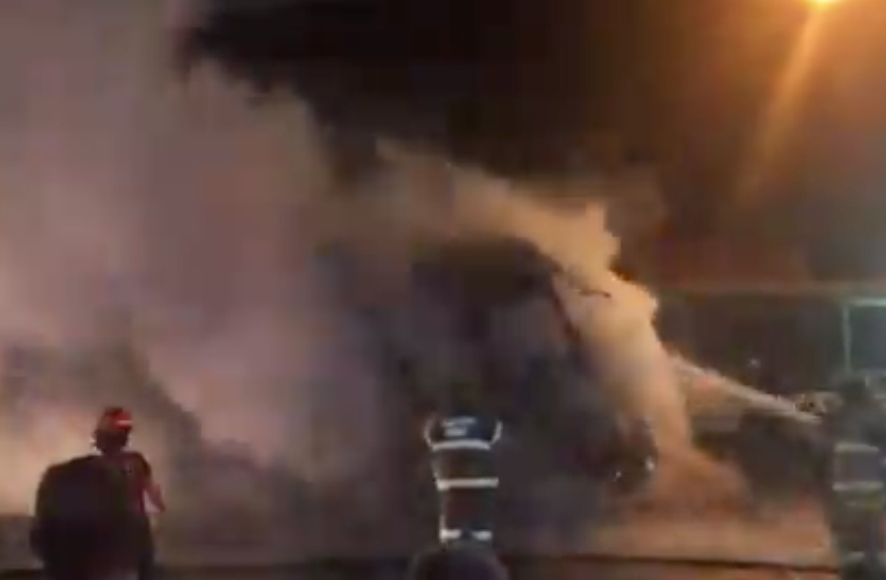 12-wheeler truck catches fire along EDSA | GMA News Online