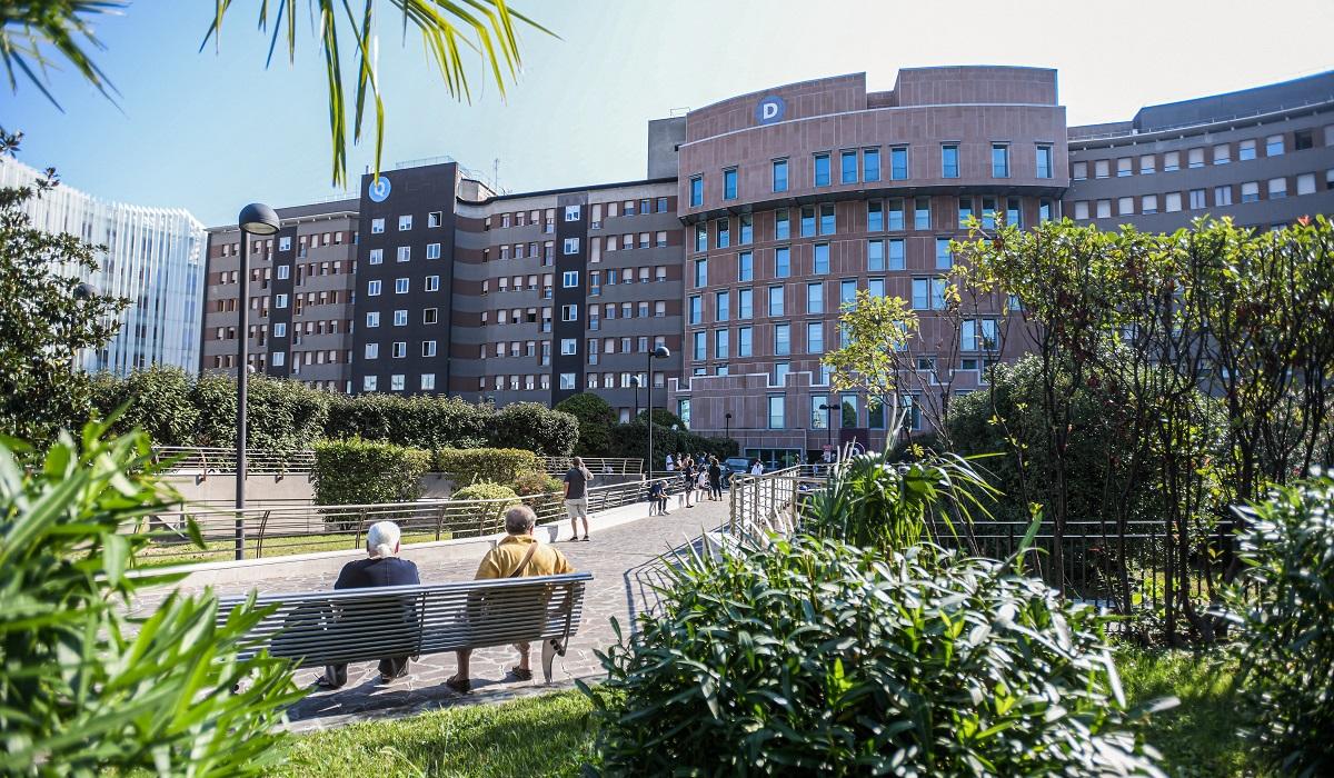 Mask-free and 'low risk', Italy welcomes milestone | GMA News Online