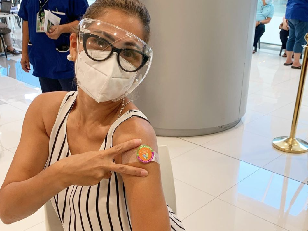 Maritoni Fernandez, husband get 2nd COVID-19 vaccine shots | GMA News ...