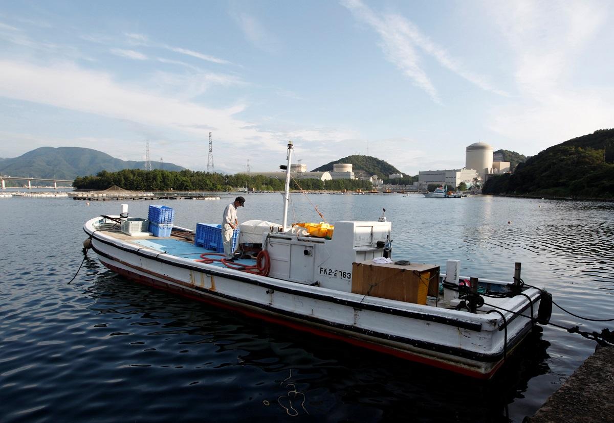 As Japan reboots 44-year-old nuclear reactor, experts sound alarm | GMA ...