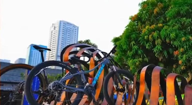 These bike racks in Manila also serve as art installations | GMA News ...