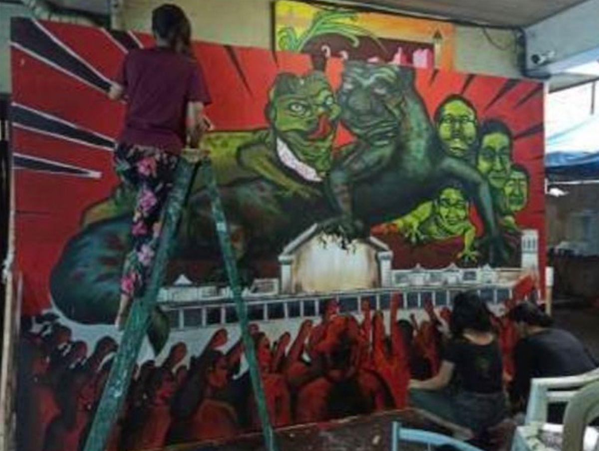 Militant group readies anti-Duterte 2D effigy for SONA | GMA News Online