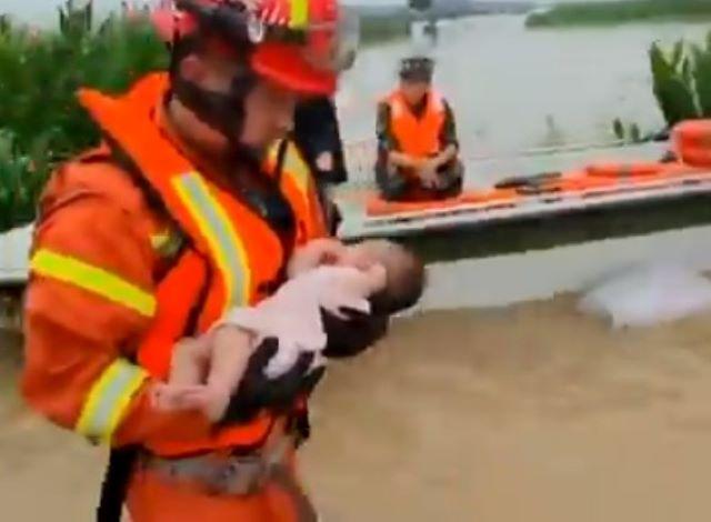 Villagers flee new floods in central China as typhoon nears | GMA News ...
