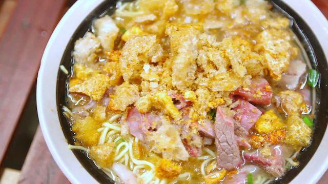 Biyahero Drew explores the romantic city of Iloilo! | GMA News Online