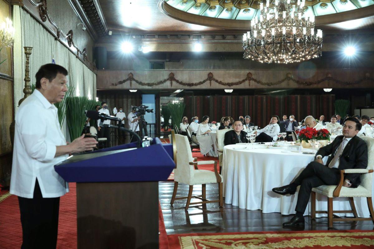 Duterte meets with lawmakers at Palace | Photos | GMA News Online