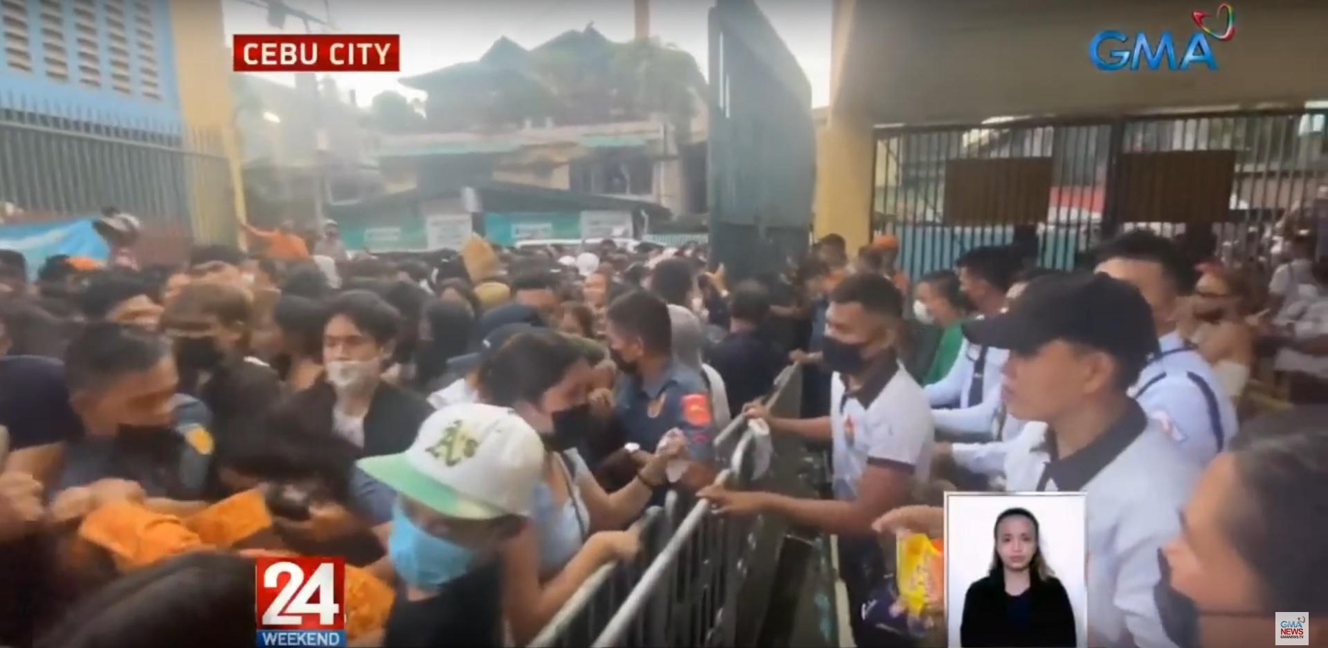Fainting, injuries reported as thousands flock to Cebu City concert ...