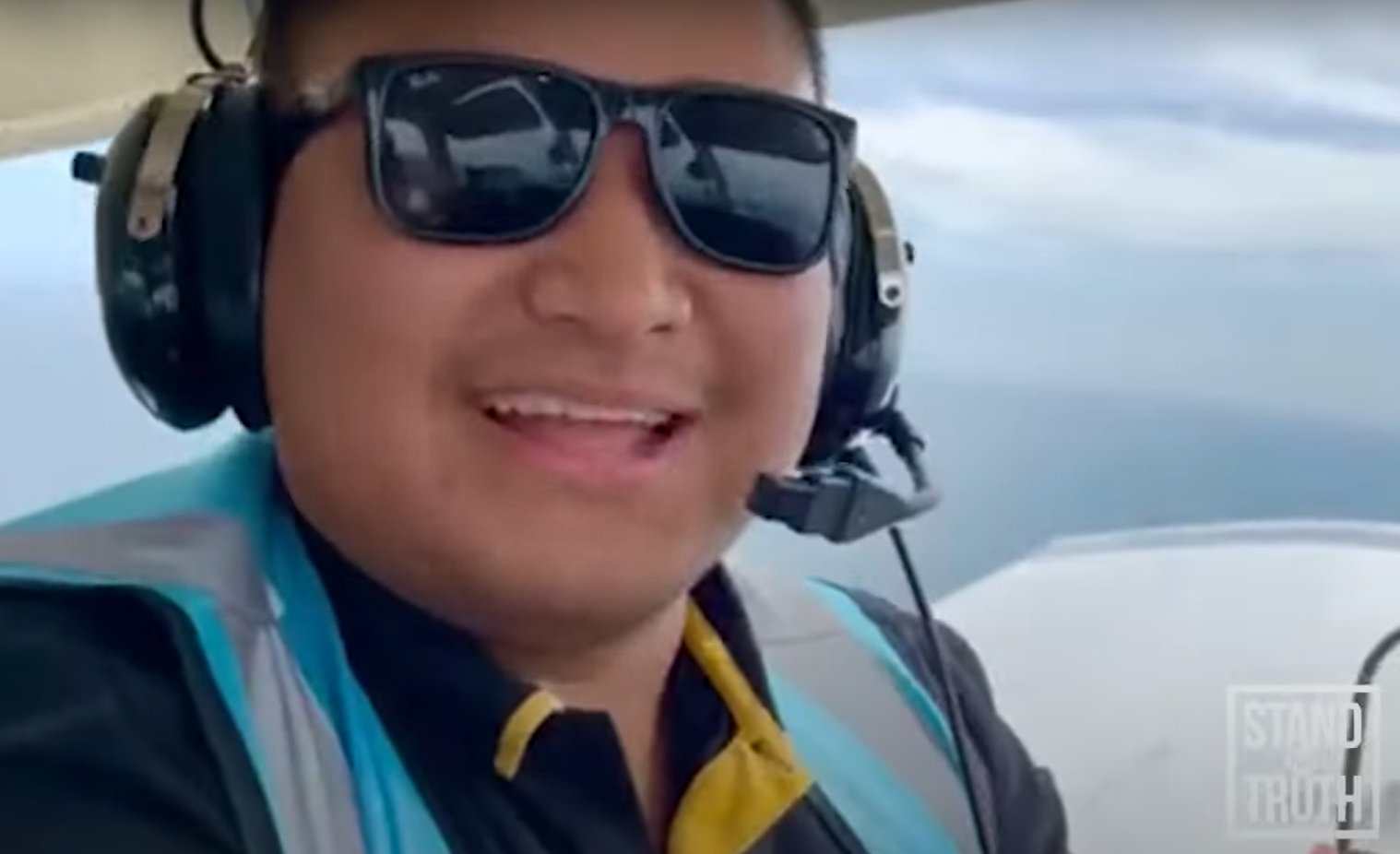 How color-blind Filipino got pilot's wings in Australia | GMA News Online