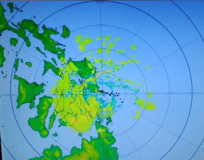Agaton makes landfall over Eastern Samar; Signal No. 2 up over 3 areas ...