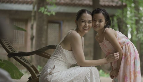 Dingdong Dantes' photo shows how much of a big girl Zia already is ...