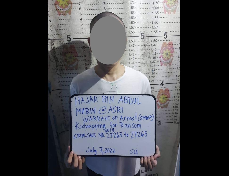 Alleged ASG member wanted for kidnapping nabbed in Pasay | GMA News Online