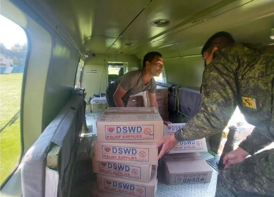 Relief goods airlifted to quake-hit remote communities in Abra | Photos ...