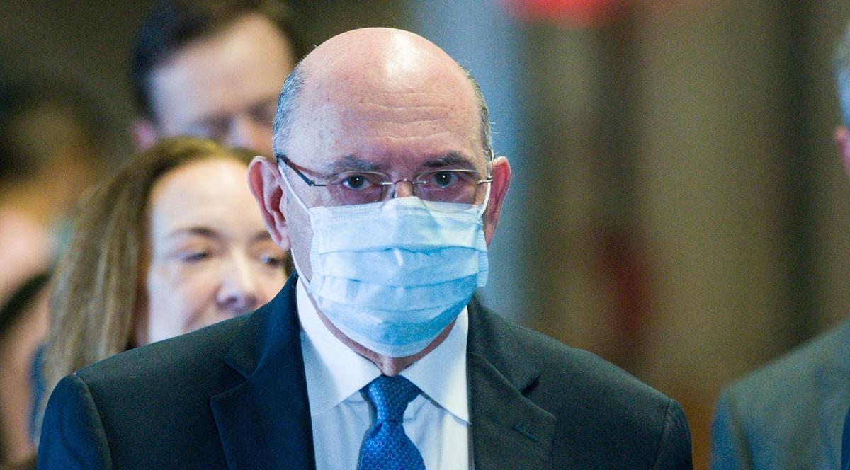 Longtime Trump executive Weisselberg to plead guilty in tax fraud ...