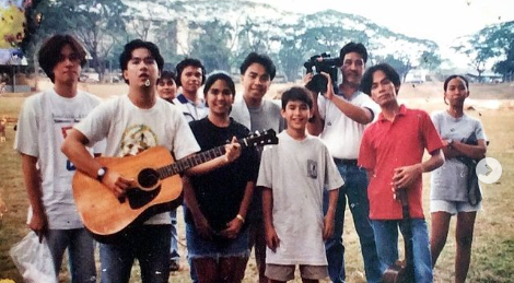 Atom Araullo shares old photos with The Eraserheads from 1994 | GMA ...