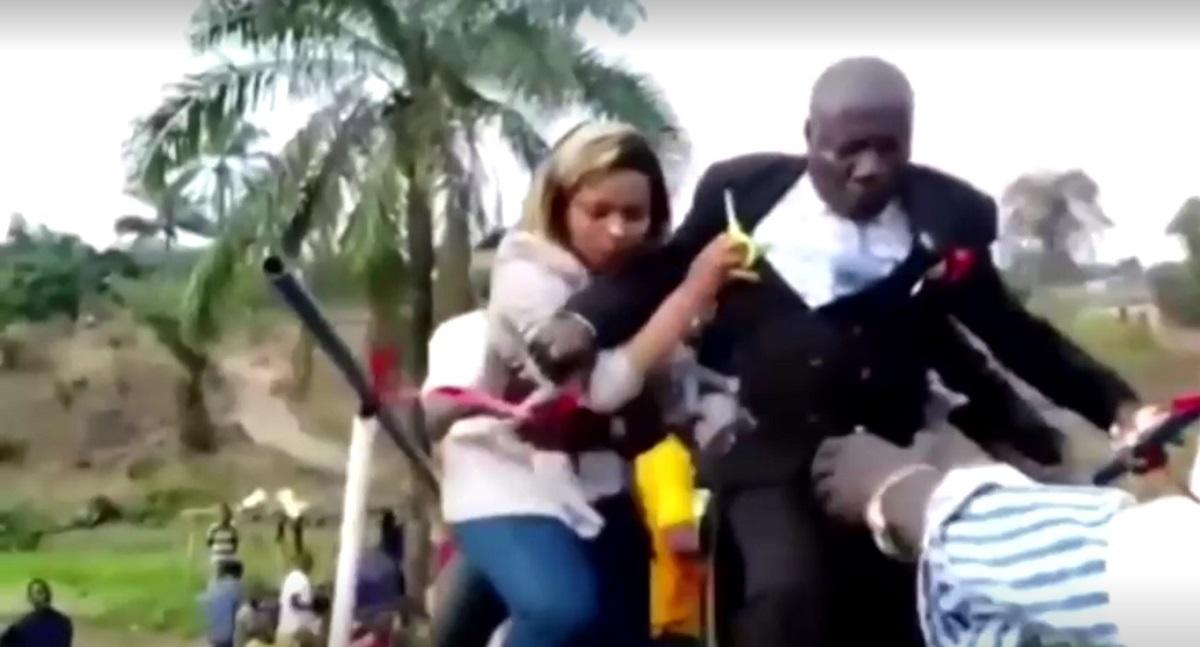 Bridge collapses during ribbon-cutting ceremony in DR Congo | GMA News ...