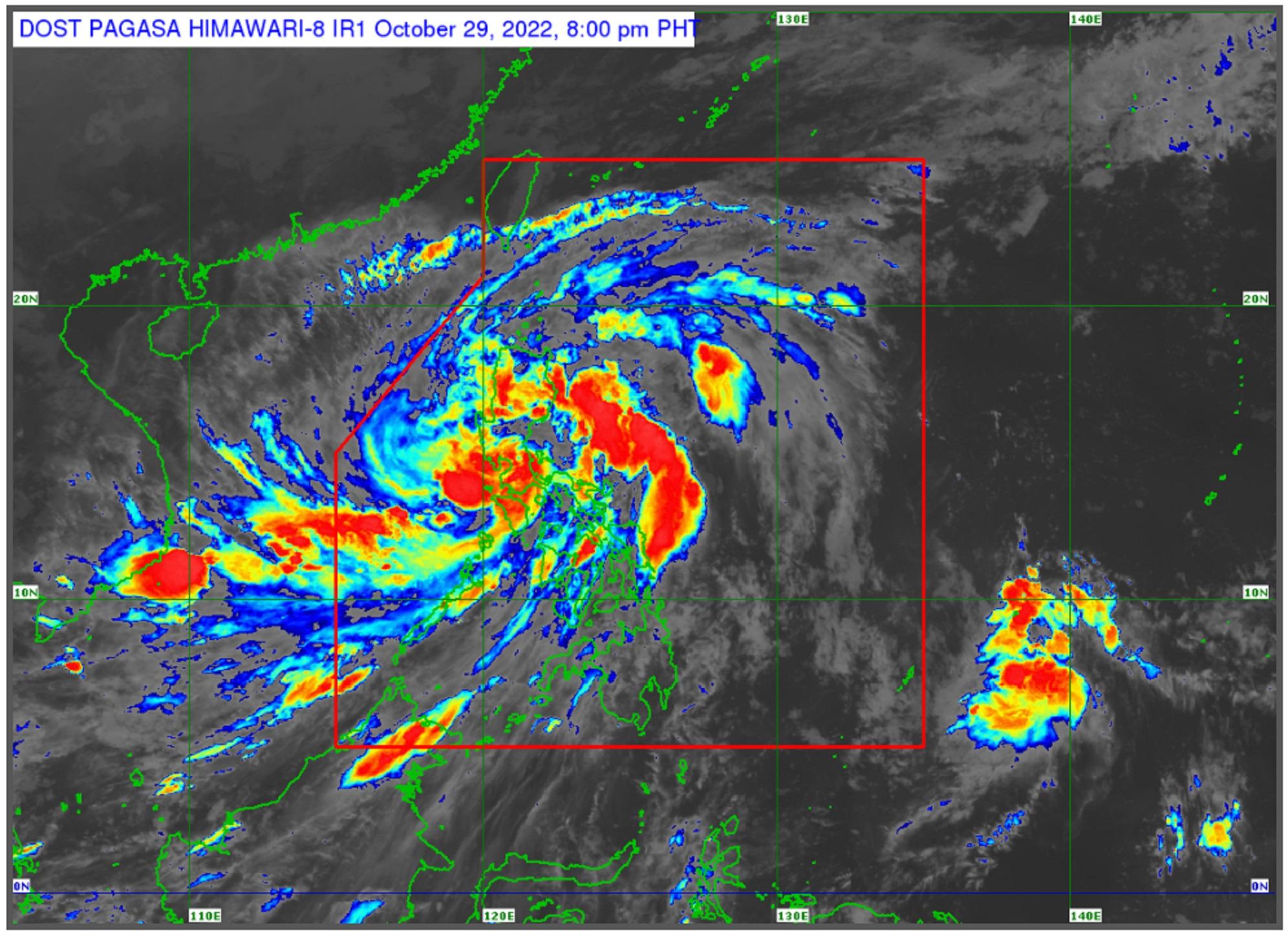 Paeng crosses Cavite; heavy rain expected over NCR, Central Luzon ...