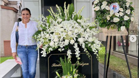 Zsa Zsa Padilla visits Dolphy's tomb | GMA News Online