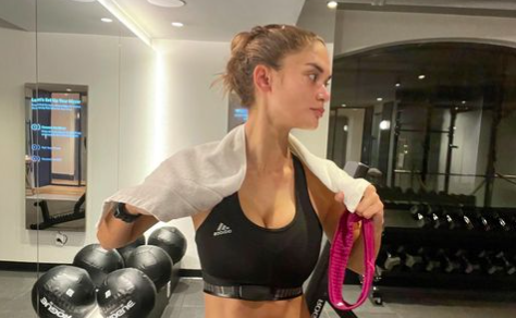 Pia Wurtzbach arrives in New York for marathon | GMA News Online