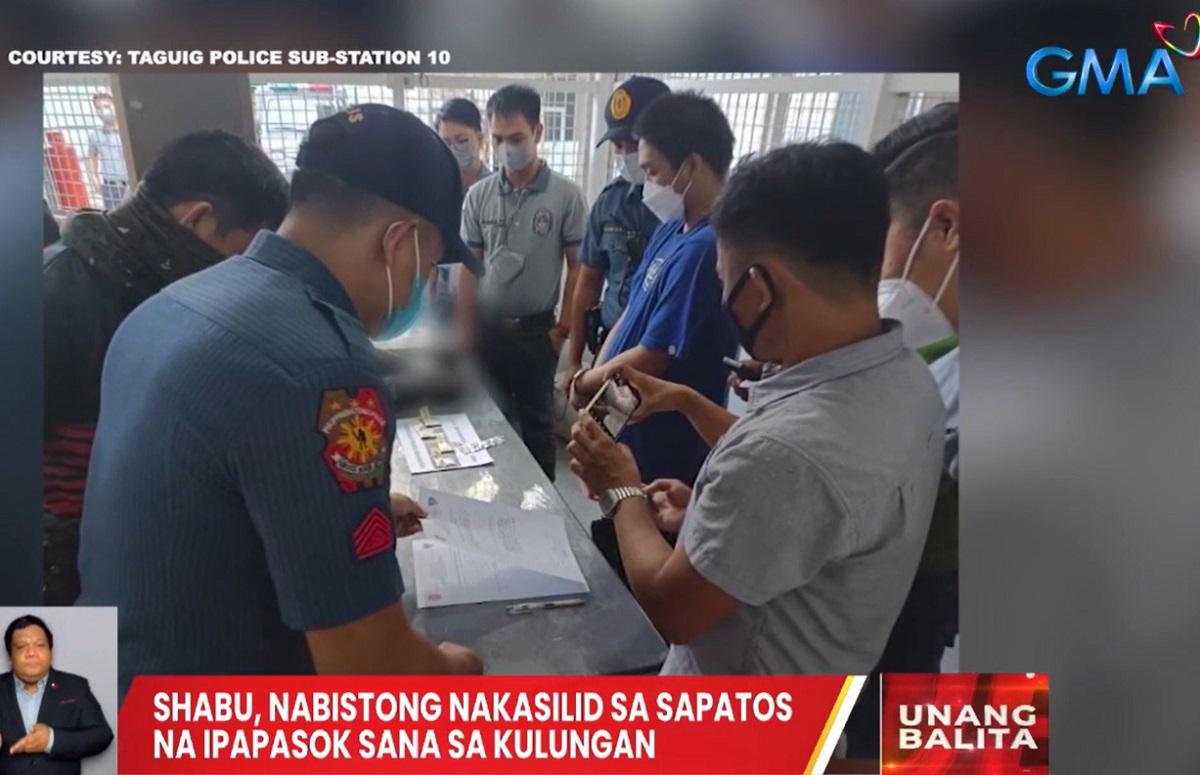 Lalaki, nabistong ihahatid sa kulungan ang 'shabu' na isinilid sa suwelas ng sapatos | Balitambayan