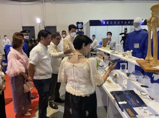 Marcos to Pinoy scientists, researchers: Stay in the Philippines | GMA ...