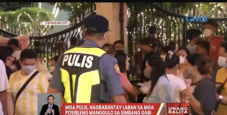 Mga pulis, nagbigay seguridad sa mga dumalo sa Misa de Gallo | Balitambayan Mga pulis, nagbigay seguridad sa mga dumalo sa Misa de Gallo | Balitambayan