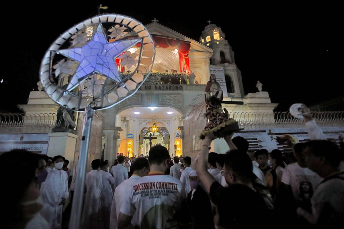 Walk of Faith ends at Quiapo Church | Photos | GMA News Online