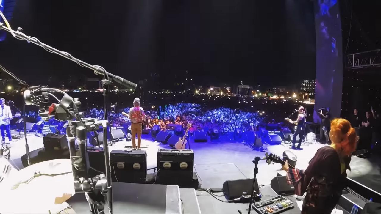 Raymund Marasigan shares POV cam of Eraserheads' 'Pare Ko' performance ...