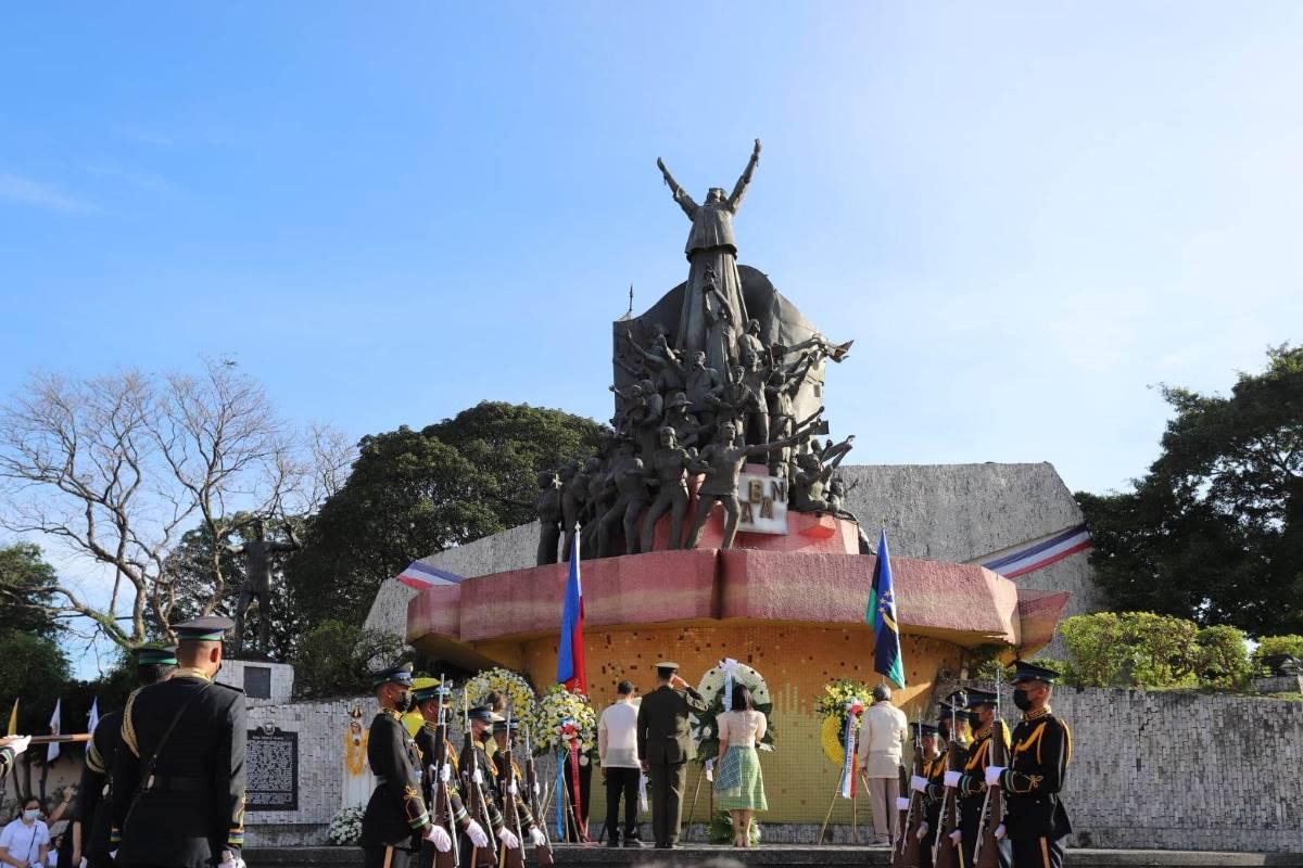 37th EDSA People Power Revolution Anniversary remembered in simple ...
