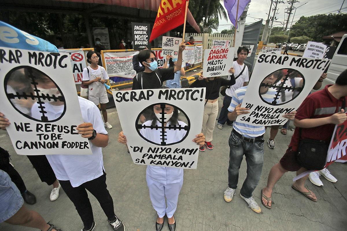 Students protest mandatory ROTC bill | Photos | GMA News Online Students protest mandatory ROTC bill | Photos | GMA News Online