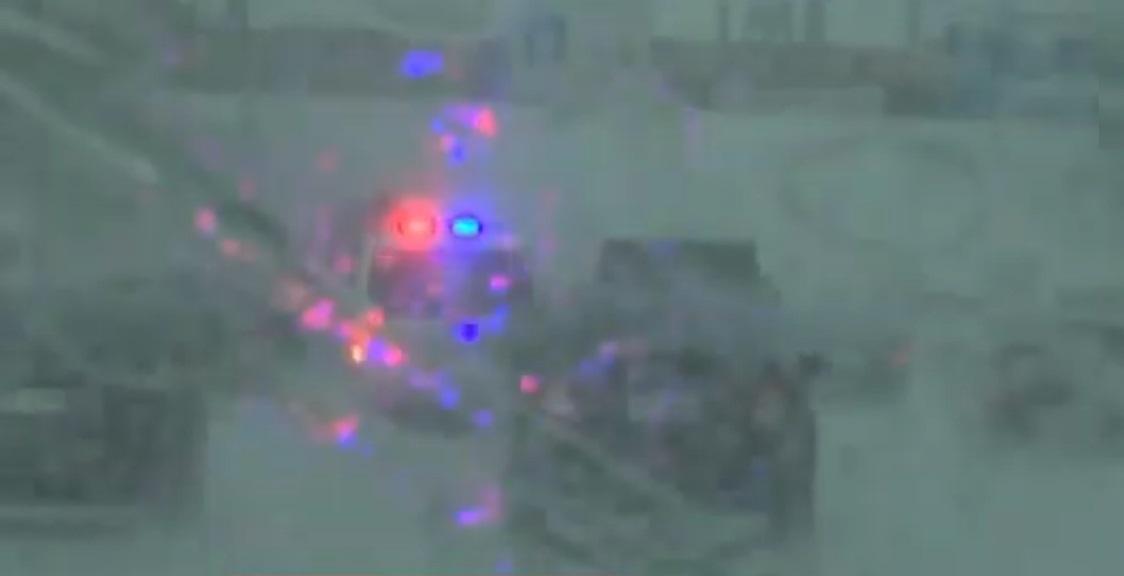 Low visibility as rain pounds Metro Manila, Bulacan | GMA News Online