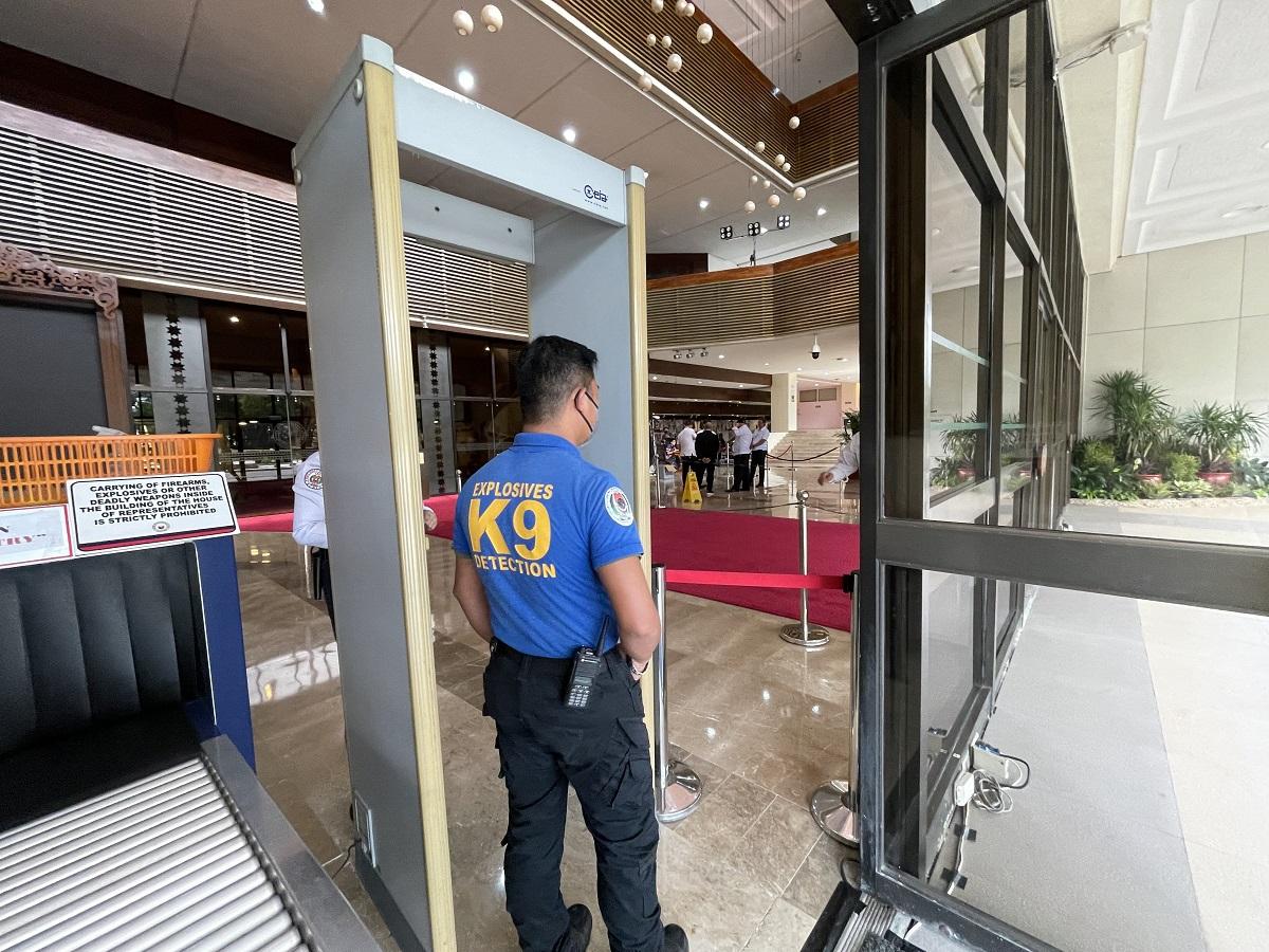 Batasang Pambansa on lockdown ahead of SONA | GMA News Online