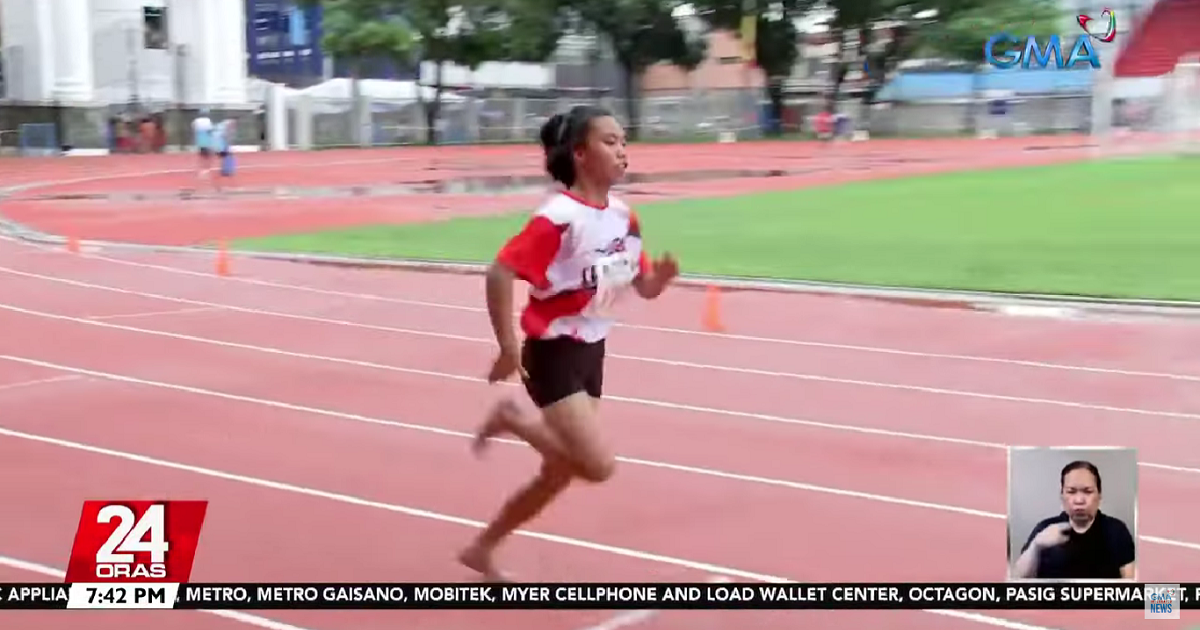 Palarong Pambansa athlete runs barefoot, finishes 2nd in 400m heats | GMA News Online
