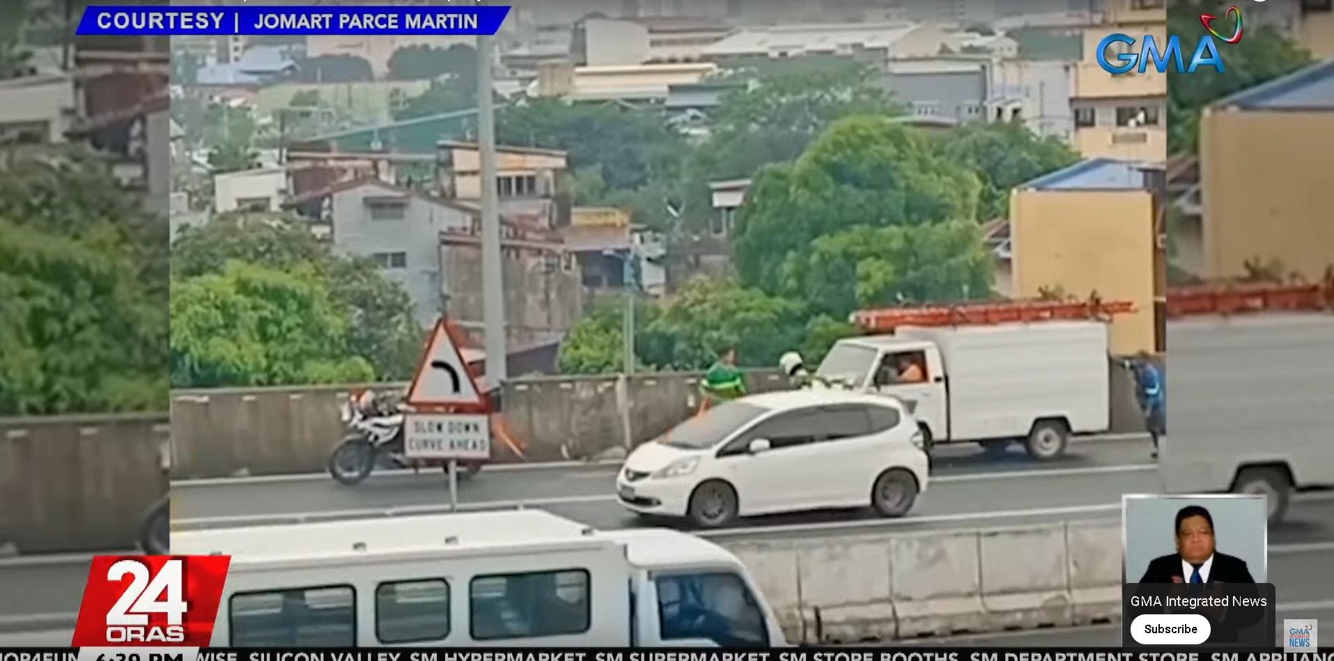 Helper pinned to death between van, truck on Skyway | GMA News Online