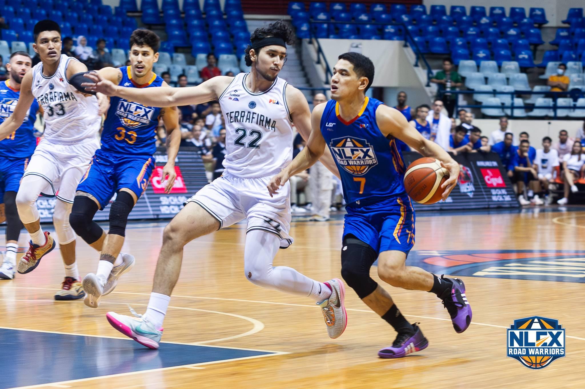 NLEX guard Kevin Alas sustains ACL injury | GMA News Online
