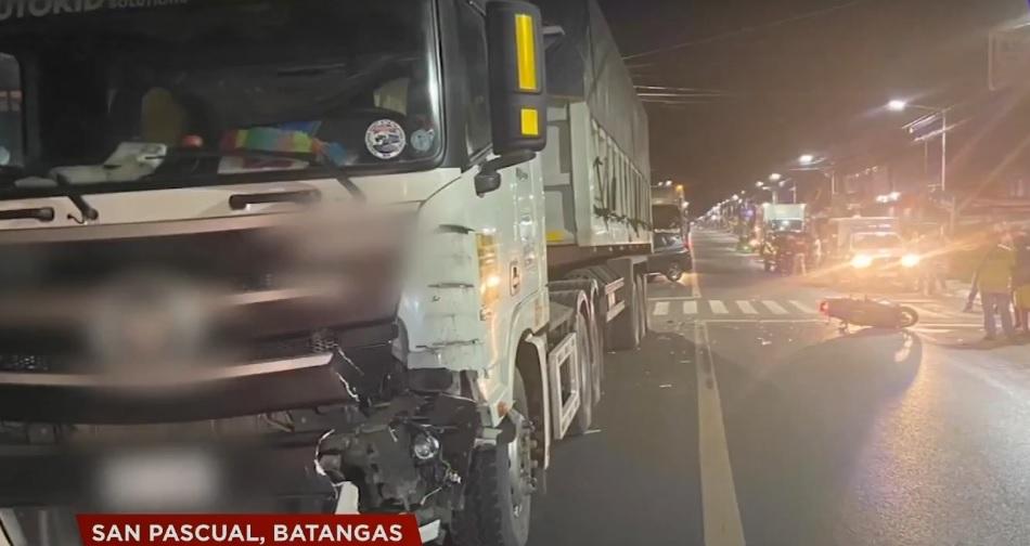 Motorcycle Rider Dead After Slamming Into Trailer Truck Gma News Online