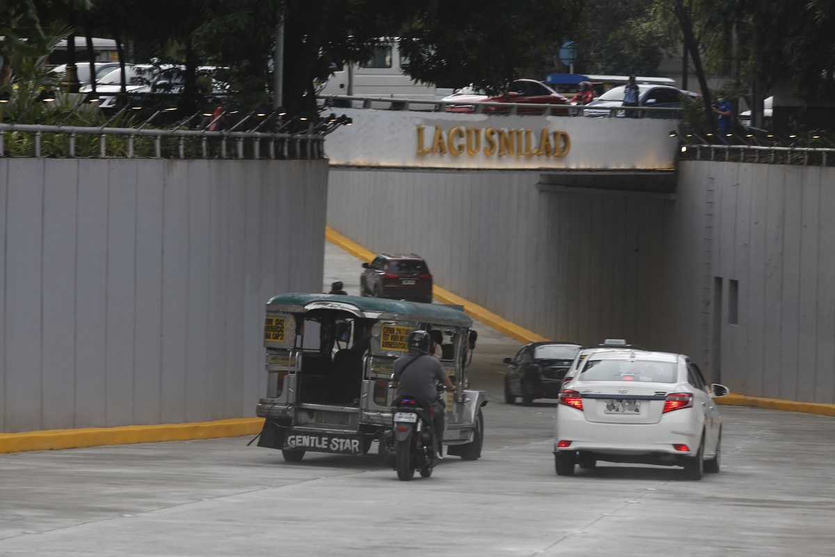 Manila traffic expected to ease as Lagusnilad underpass reopens | GMA ...