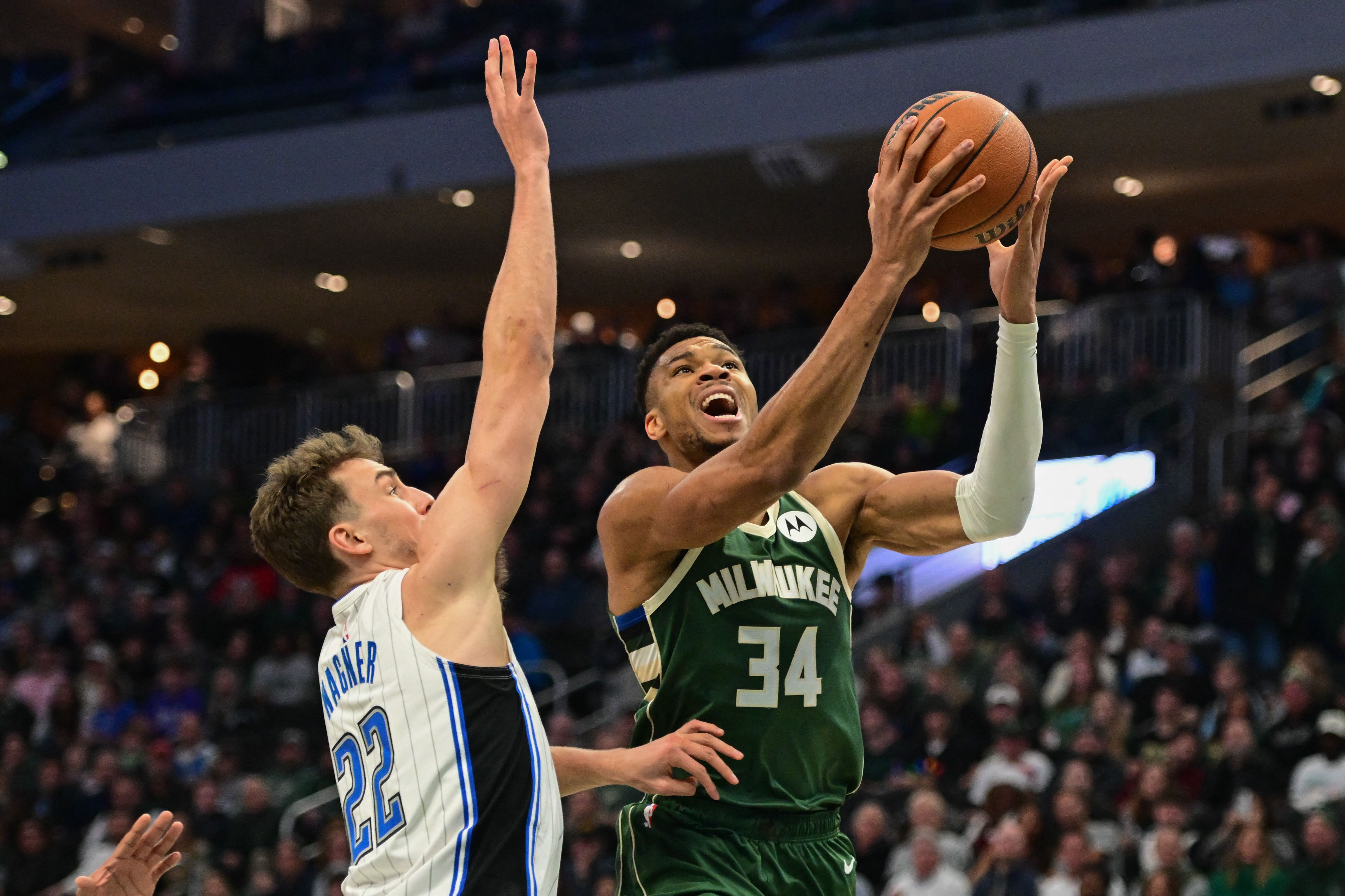 NBA: Streaking Bucks continue home domination in dispatching Magic ...