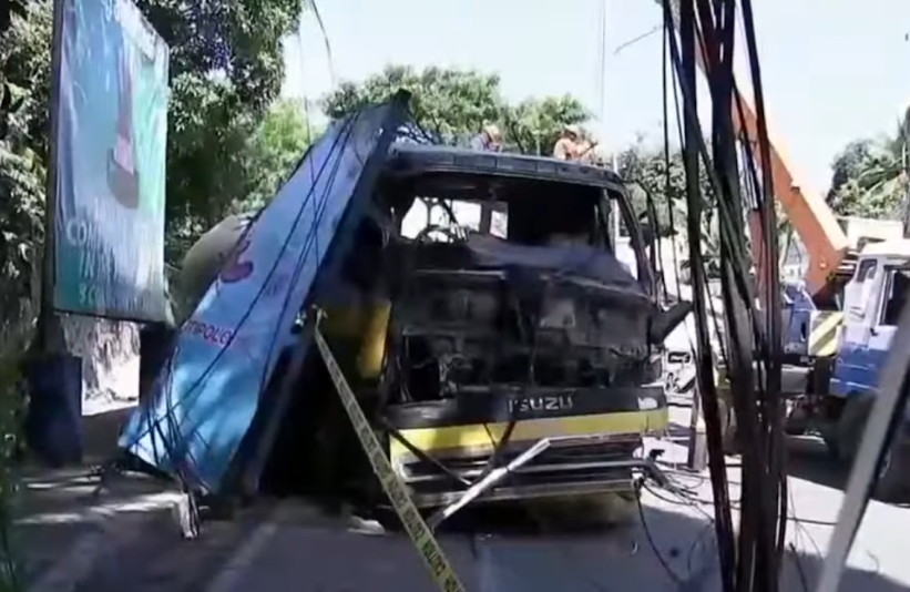 7 hurt as UV Express van collides with truck in Antipolo | GMA News Online