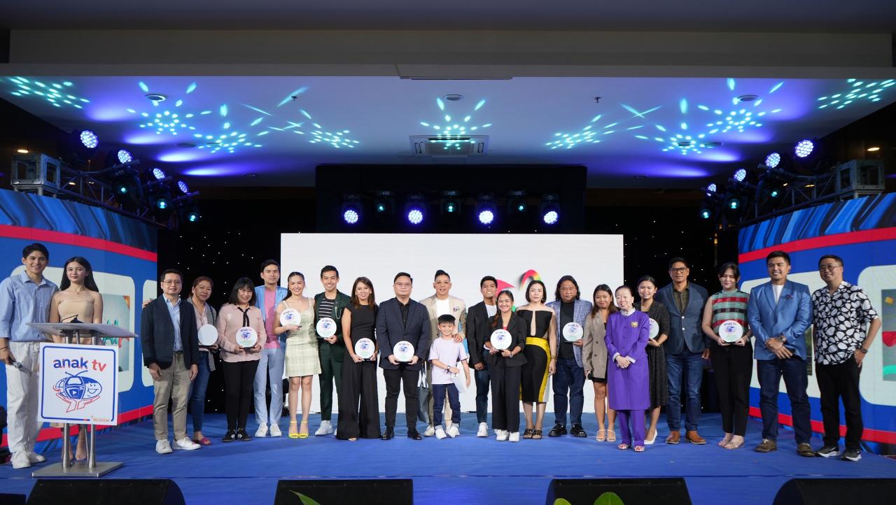 GMA Network programs, Kapuso personalities receive Anak TV Awards 2023 ...