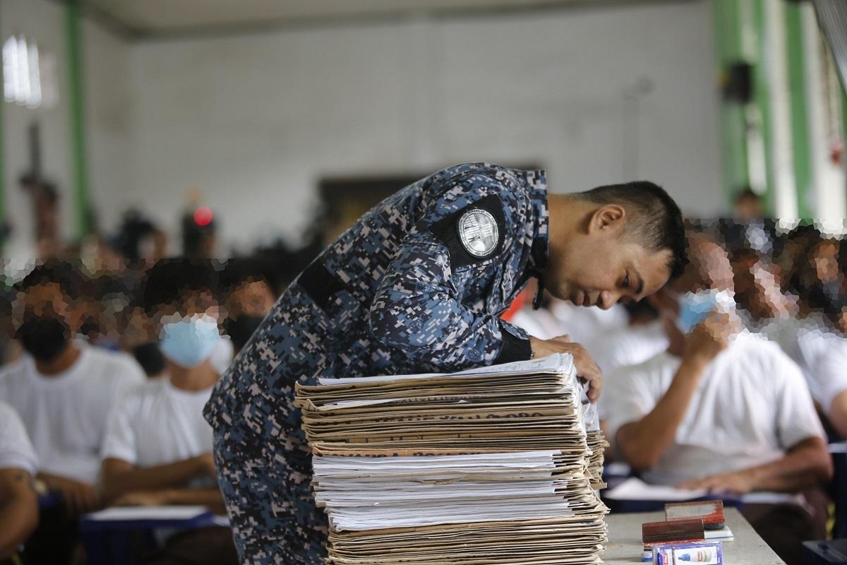 Over 100 PDLs to be released from Manila City Jail | Photos | GMA News ...