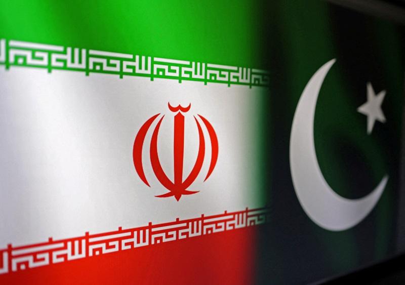 Iran flag and Pakistan flag illustration | Photos | GMA News Online
