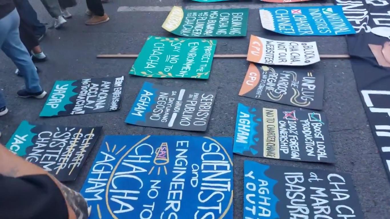 EDSA anniversary participants say no to Cha-cha | Photos | GMA News Online