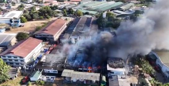 2 hurt in QC warehouse fire | GMA News Online