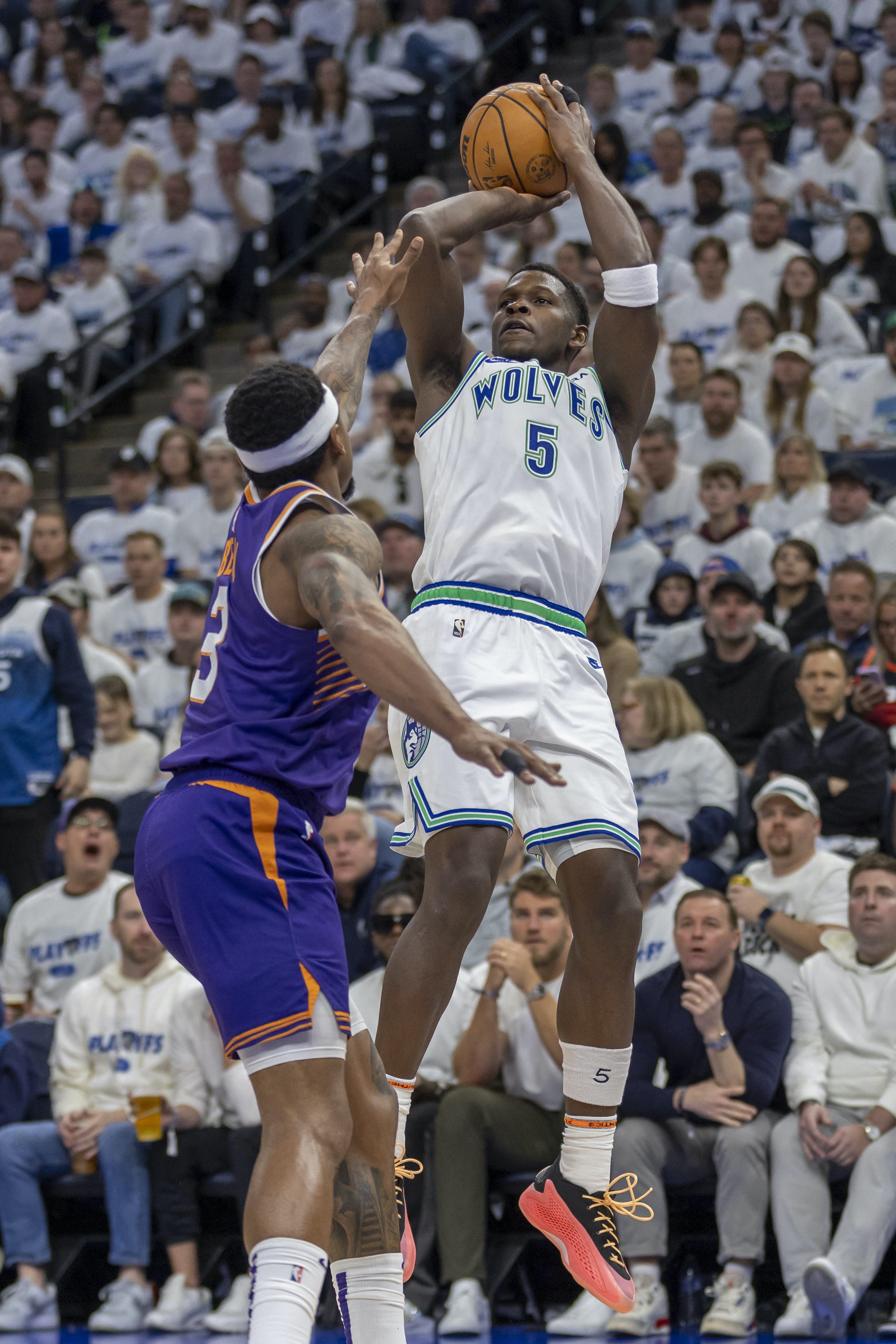 NBA: Timberwolves wallop Suns behind Anthony Edwards’ 33 | GMA News Online