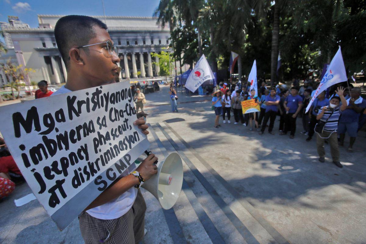 Transport strike held on PUV consolidation deadline | Photos | GMA News ...